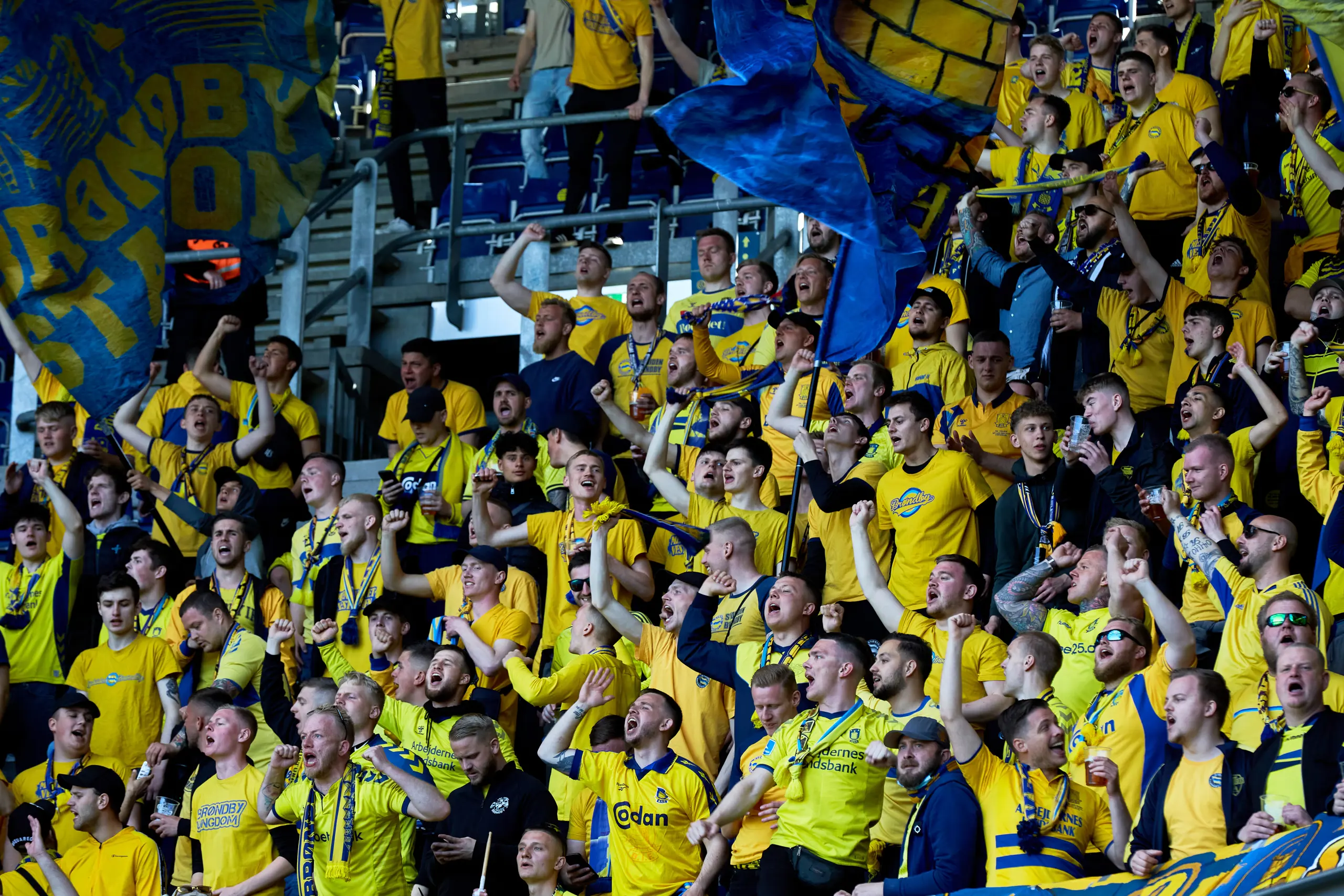 Bröndby : So Bereiteten Sich Die Brondby Fans Auf Das Hertha Spiel Vor ... Bröndby : So Bereiteten Sich Die Brondby Fans Auf Das Hertha Spiel Vor ...