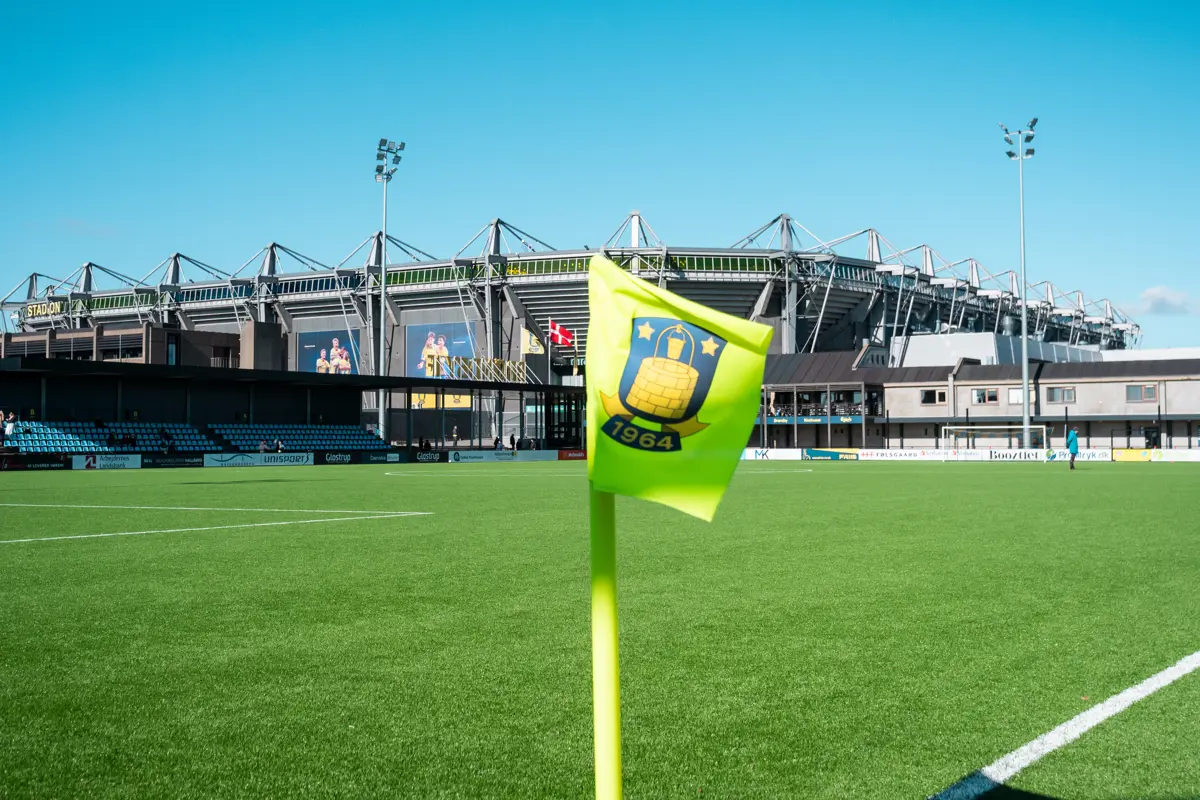 Kom ud og se herre- og kvindeholdet spille lørdag