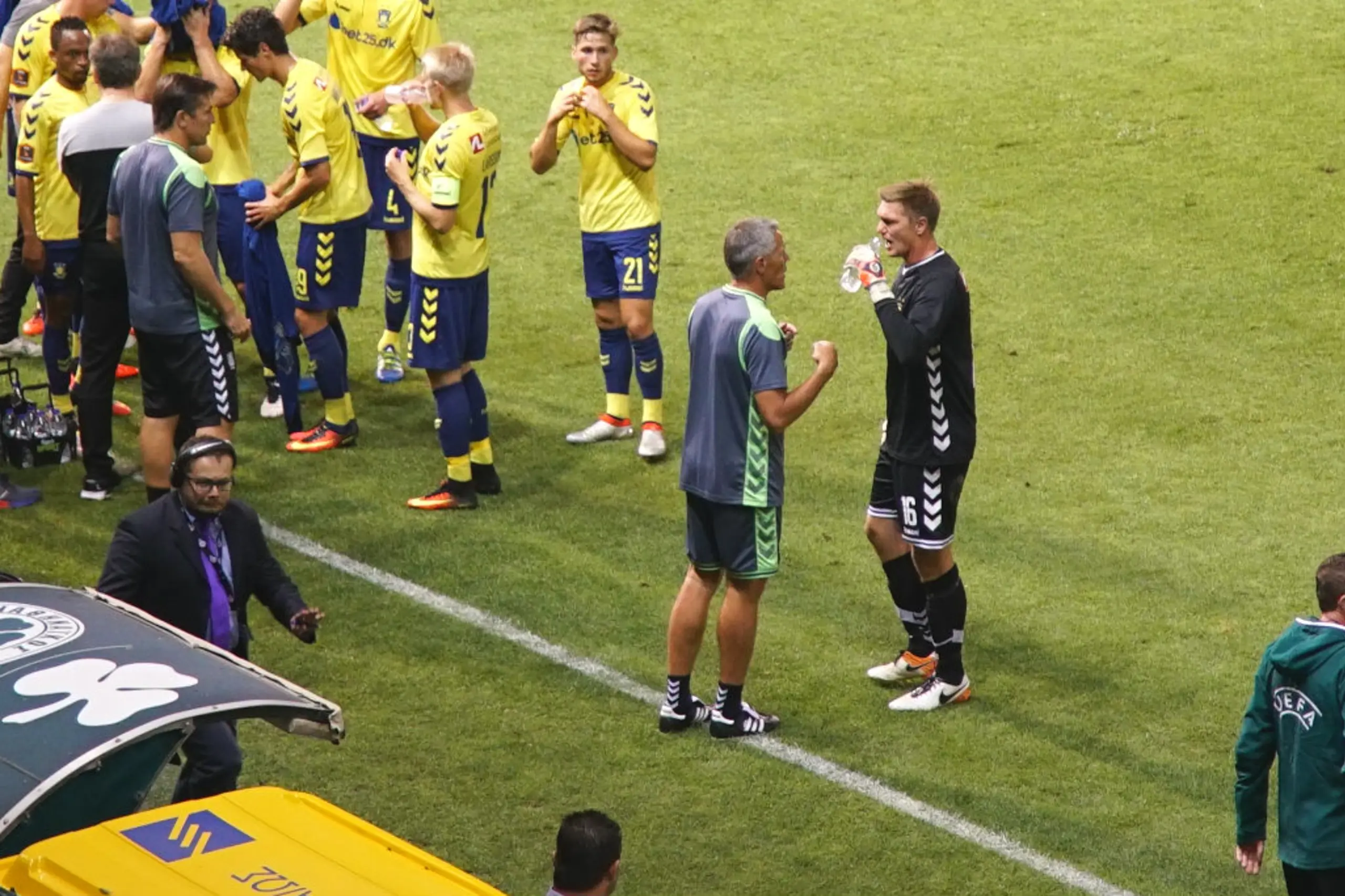 Mads Toppel: Scorer vi først, bliver de nervøse