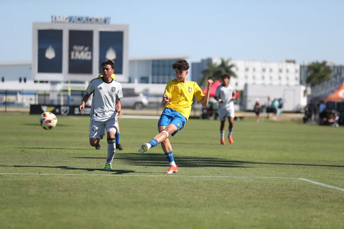 U15 i semifinalen ved Generation adidas Cup - stream kampen på Apple TV