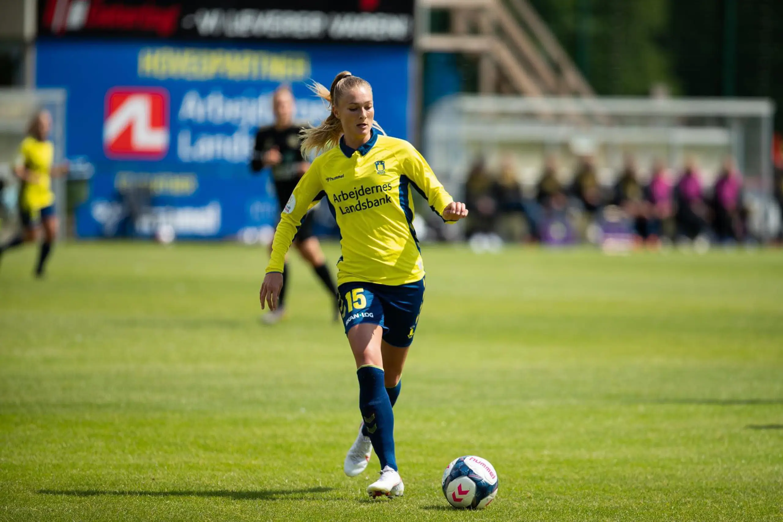 Frederikke Lindhardt indstiller karrieren