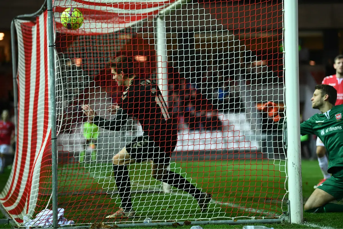 Mikael Uhre: Dejligt at give noget tilbage til fansene